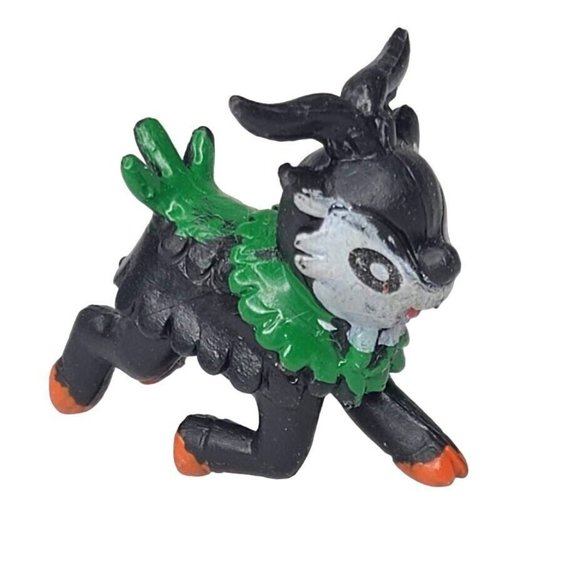 RL | Toys | Pokemon 200s Mini Vinyl Rl Gumball Miniature Size Skiddo ...
